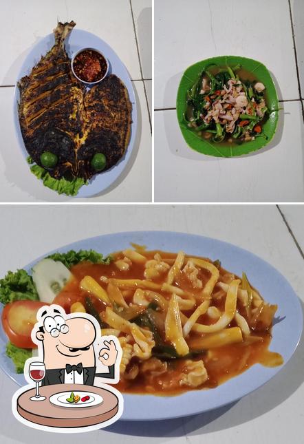 resto samudra seafood restaurant, Karawang - Restaurant reviews