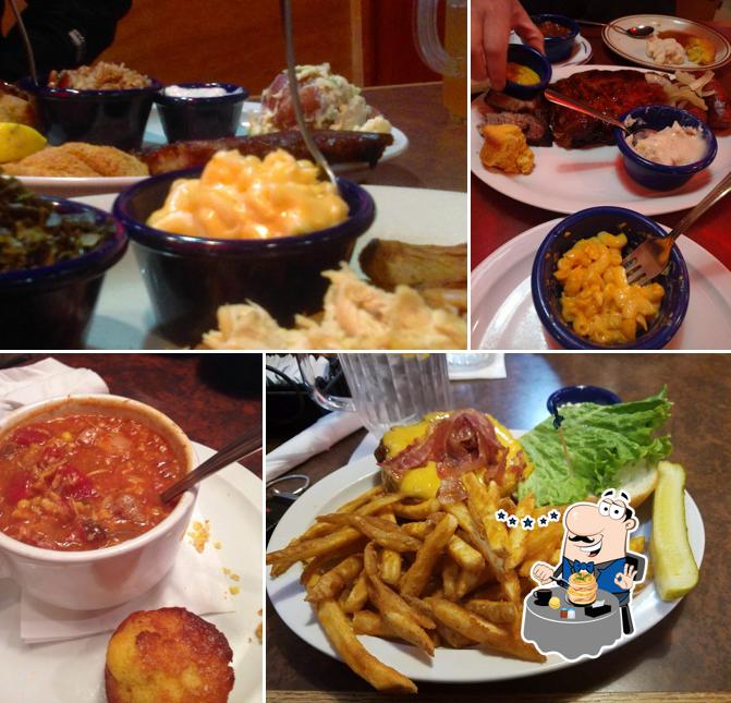 Red Hot & Blue Leesburg in Leesburg - Restaurant menu and reviews