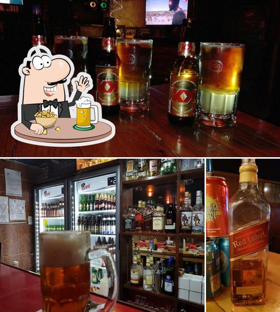 El Sótano pub & bar, Mexico City, Insurgentes Centro 15 - Restaurant ...