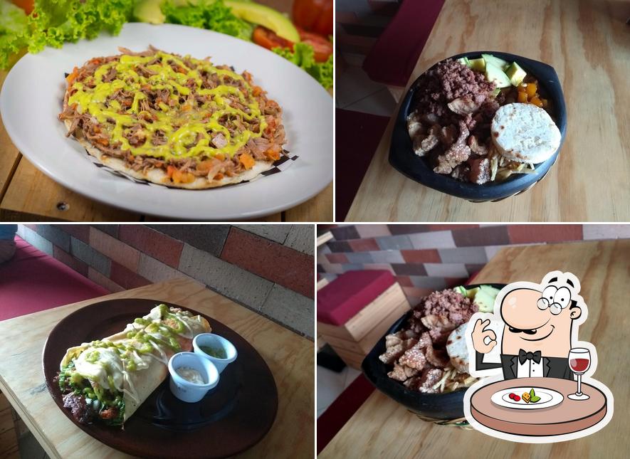 Carlos Papitas mix, Envigado - Menú del restaurante, precios y reseñas