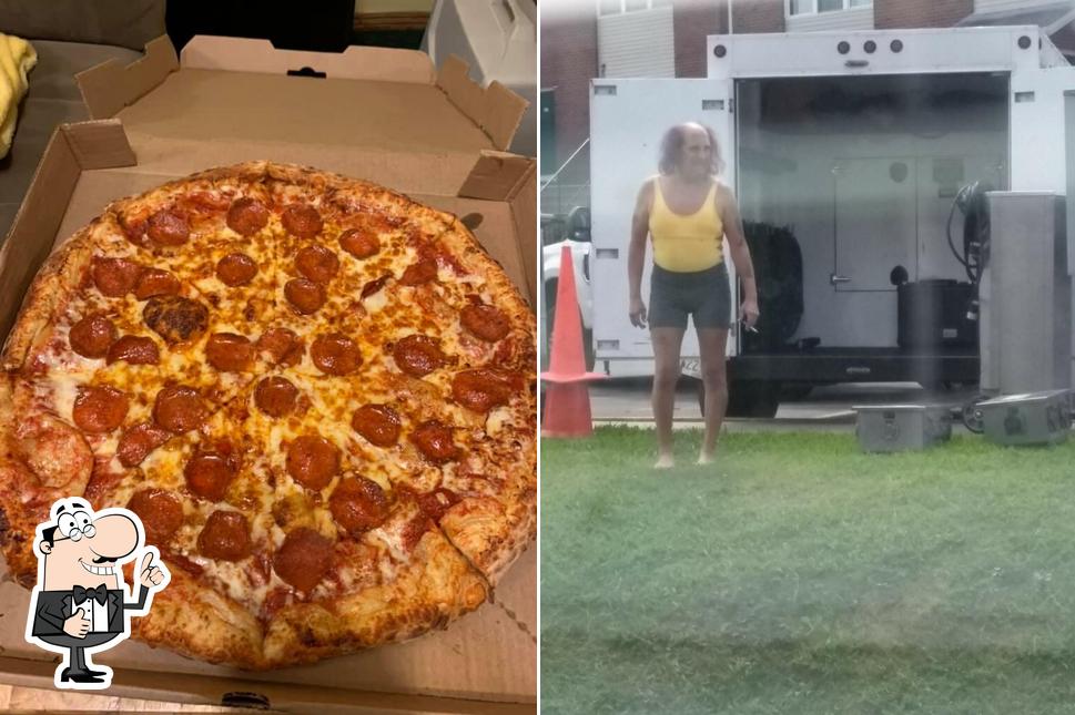 Mustang Pizza & Subs, 12544 Eastern Ave in Middle River - Restaurant ...