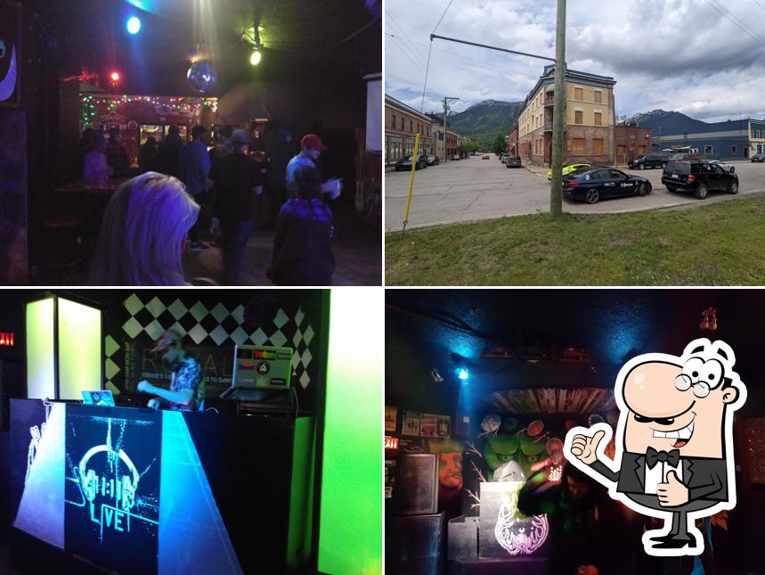 Top 5 pubs & bars in Fernie, february 2026 - Restaurant Guru