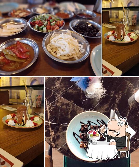 Rumi Cafe, Istanbul, Üsküdar - Restaurant menu, prices and reviews