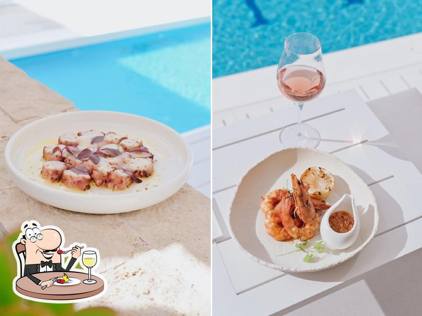 La Luna Beach Club in Main Beach - Restaurant reviews
