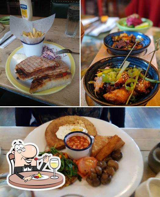 Truro Lounge, Truro - Restaurant menu, prices and reviews