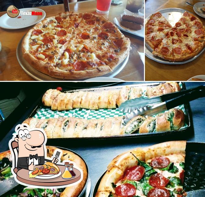 Tank's Pizza, San Antonio - Restaurant menu, prices and reviews