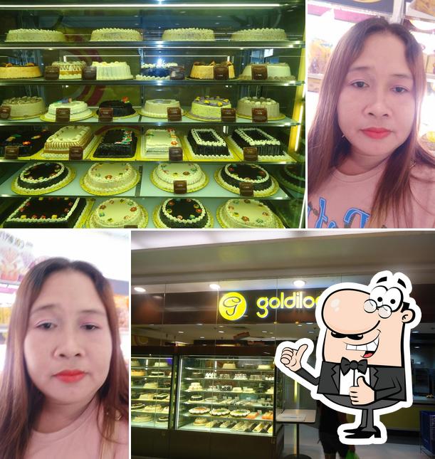 Goldilocks Bakeshop desserts, Davao City, N. Torres Street - Restaurant ...