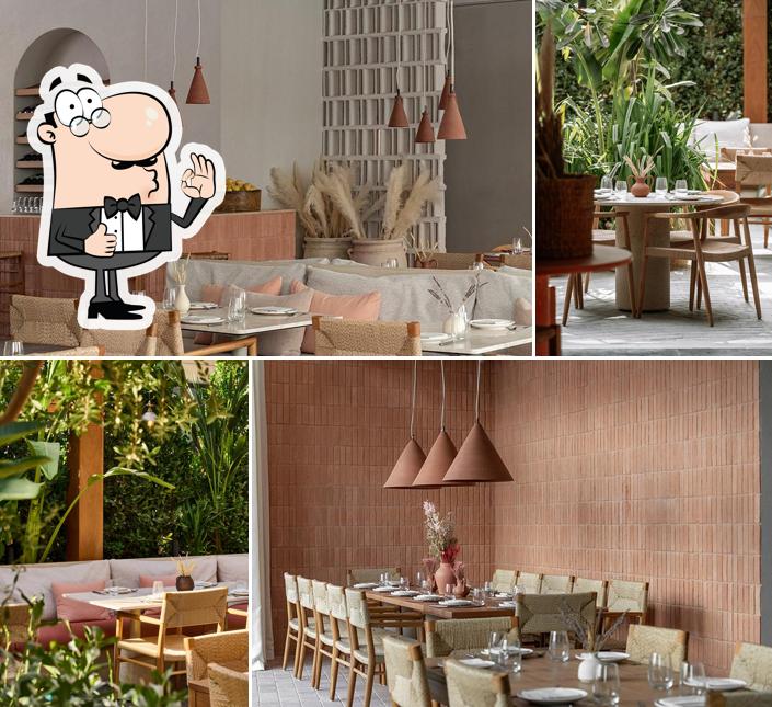 Mythos Urban Greek Eatery restaurant, Dubai - Restaurant reviews