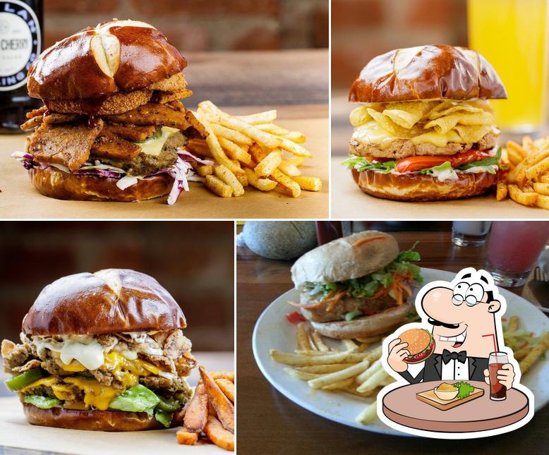 Native Foods, 1114 Gayley Ave in Los Angeles - Restaurant menu and reviews