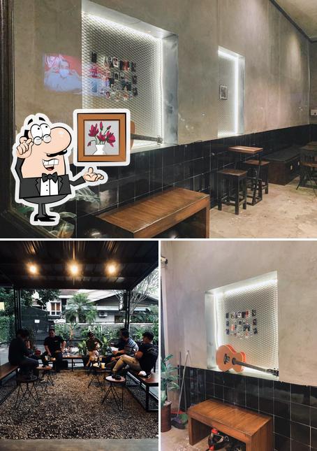 Ding Coffee, Bandung - Restaurant reviews