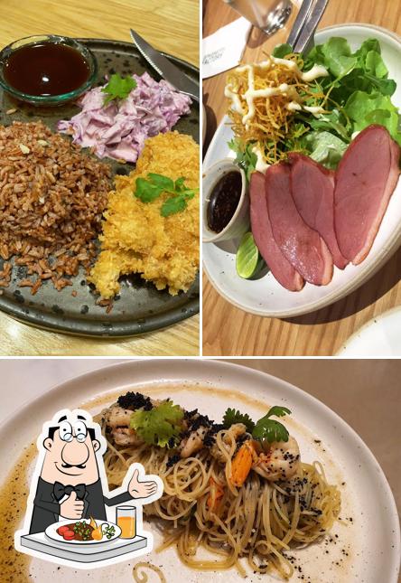 Spaghetti Factory Central World restaurant, Bangkok, 999/9 ศูนย์การค้า ...