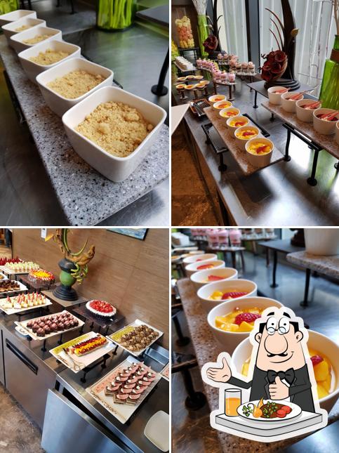 Flavors Restaurant, Makati - Restaurant menu, prices and reviews