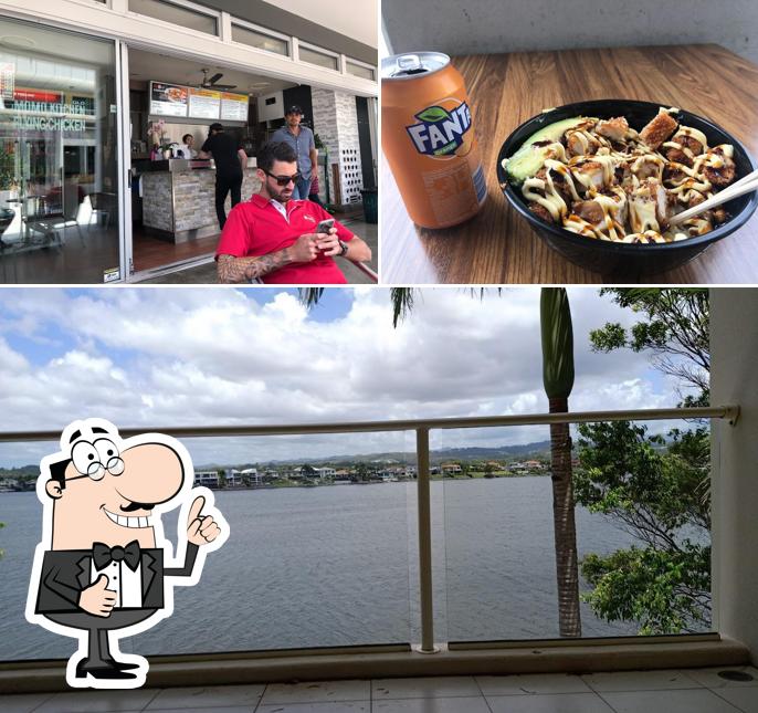 Flying Chicken, Varsity Lakes - Restaurant menu, prices and reviews