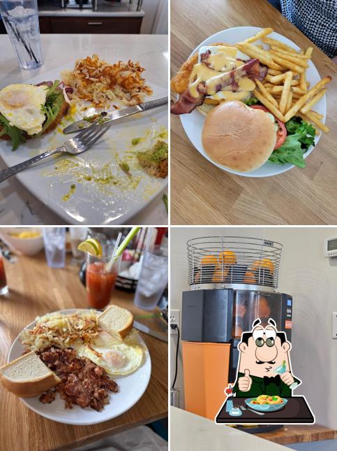 Good Yolk, Oshkosh - Restaurant menu, prices and reviews