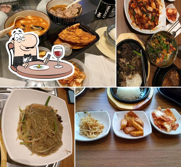 Alirang Korean Restaurant (Merivale), Ottawa - Restaurant menu, prices ...