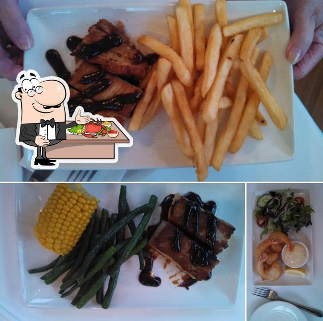 Paradise Valley Hotel, Clematis - Restaurant menu, prices and reviews
