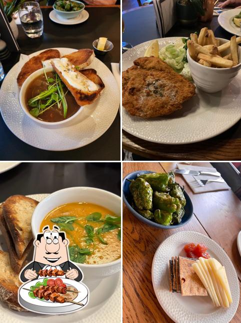 Coco Momo, London - Restaurant menu, prices and reviews