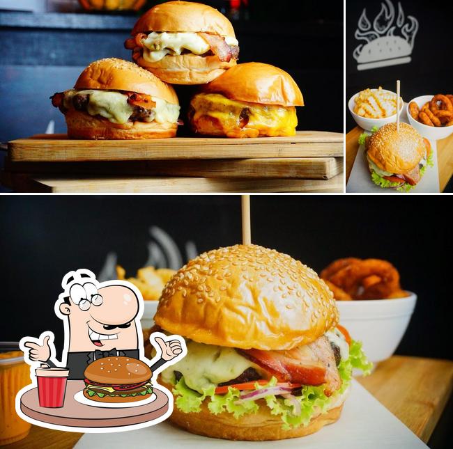 Monster Burger & Beer restaurant, Salvador - Restaurant menu and reviews