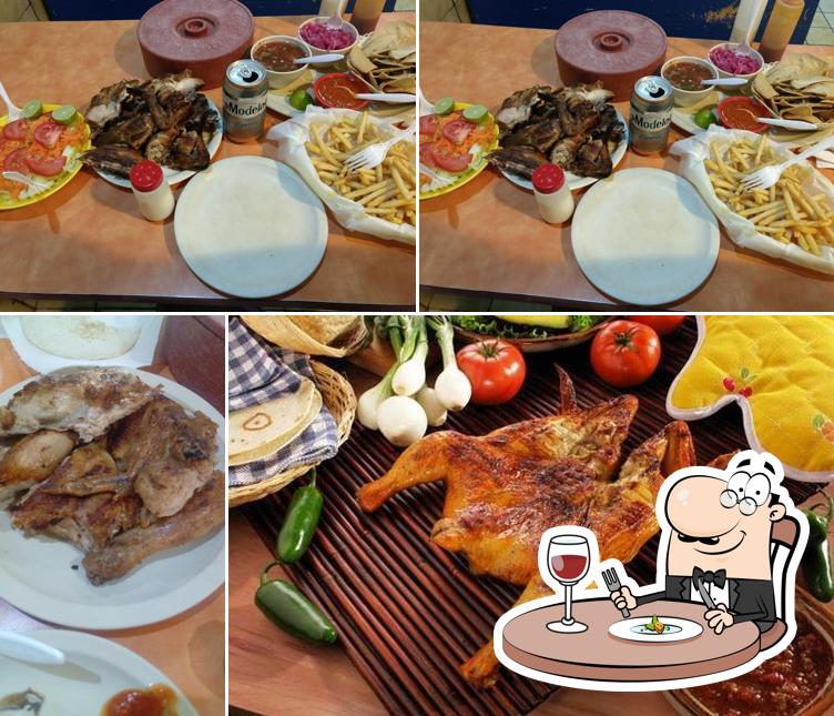 El Pollo Giro Restaurant, Ciudad Cuauhtemoc, Av.Morelos 405 ...