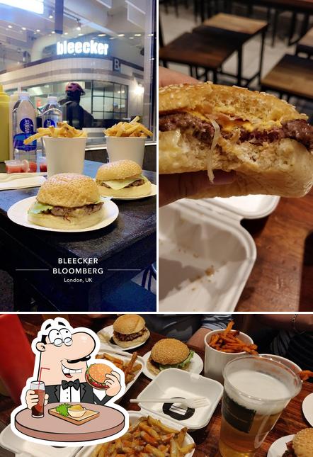 Bleecker Burger Bloomberg, 16 Bloomberg Arcade in London - Restaurant ...