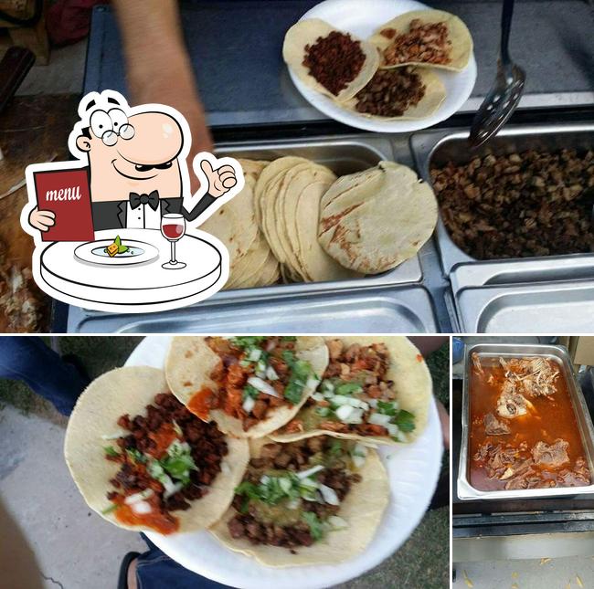 Tacos Y Birria El Alacrán in Chaparral
