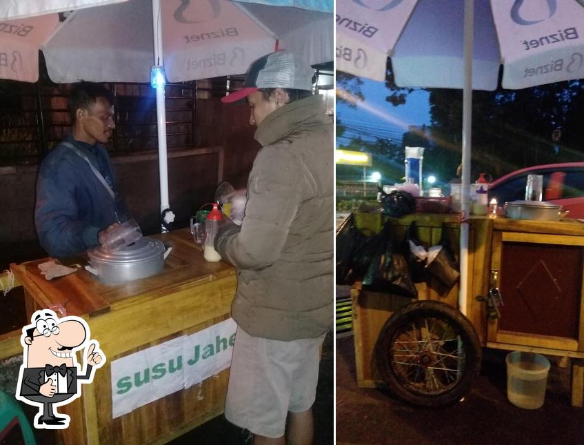 Café susu jahe merah upi dan ketan bakar, Bandung - Opiniones del ...