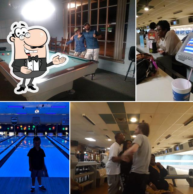 Colonial Lanes in Flushing - Restaurant reviews