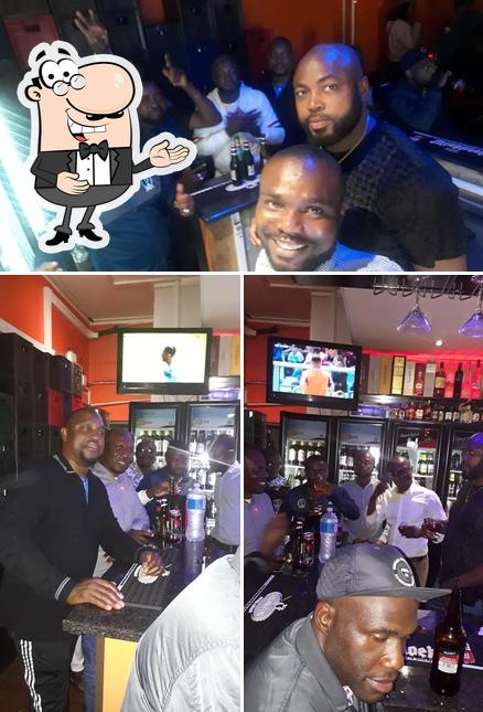 De Lights African Cuisine - Embizeni pub & bar, Cape Town