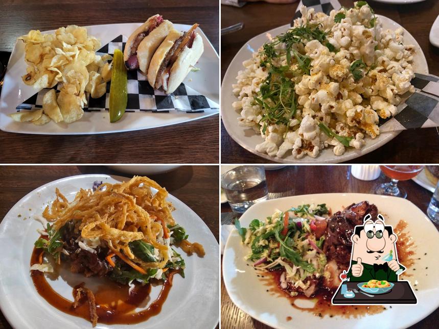 The Oak Barrel, Valley View - Restaurant menu, prices and reviews