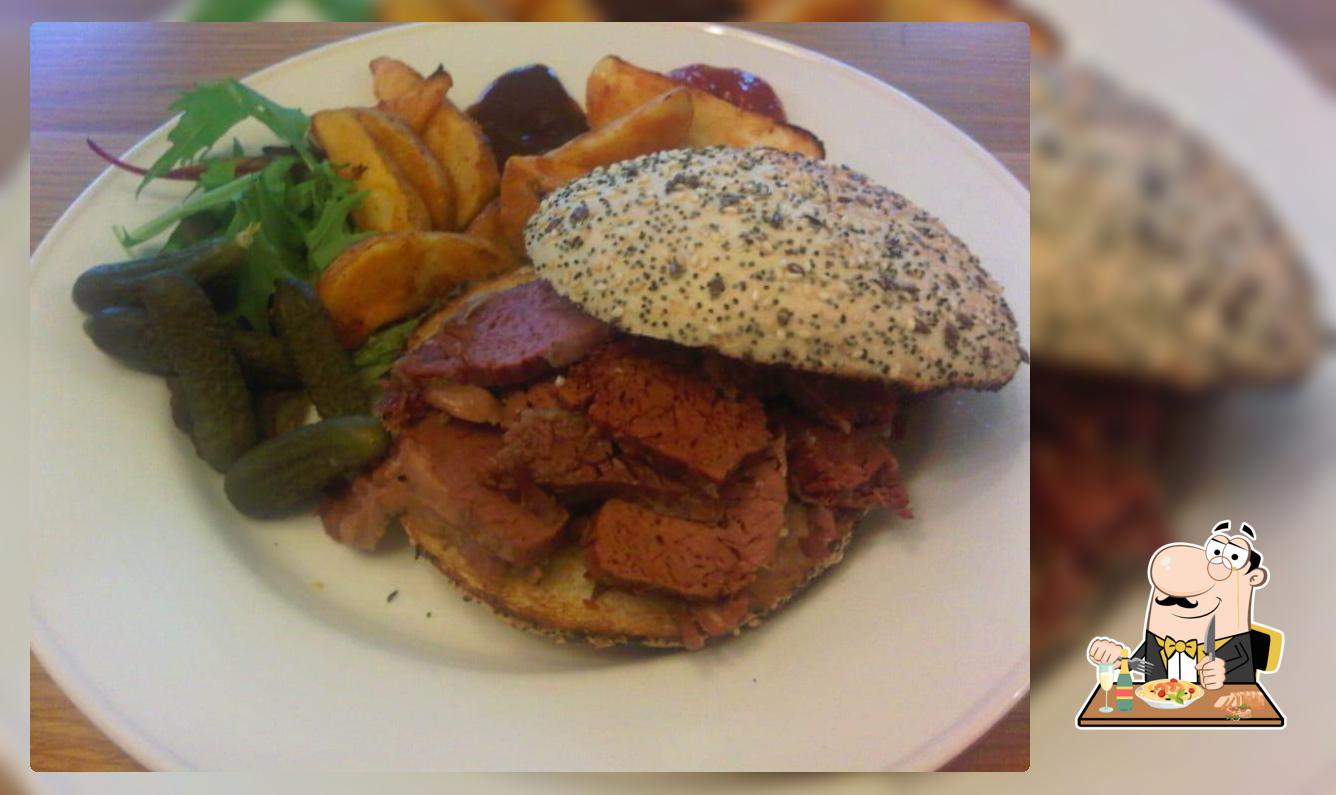 Buster's Cafe, 1 Albert Road Silvertown in London - Restaurant reviews