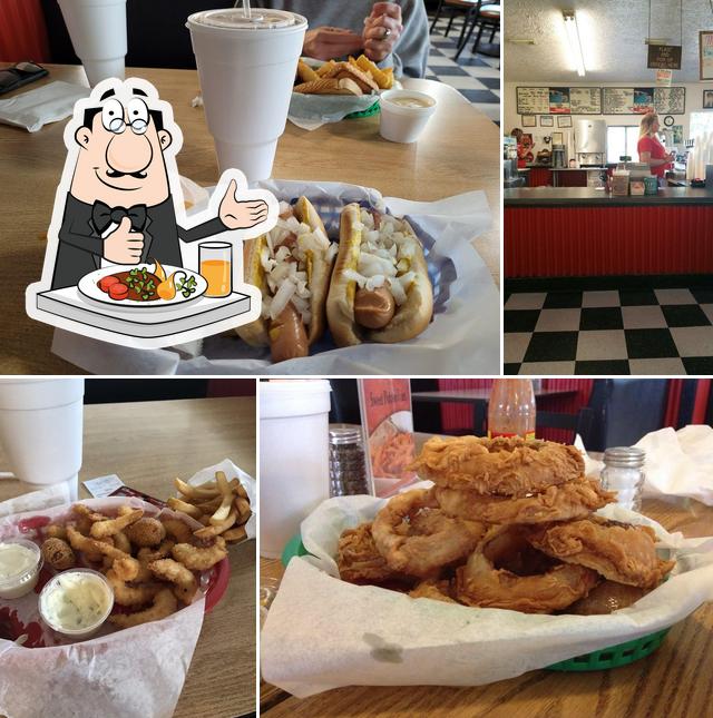 The Hop, 14801 TX-150 in Coldspring - Restaurant reviews