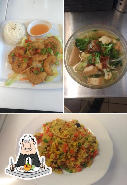 Vegan Loving Hut restaurant, Oslo, Fredensborgveien 29 - Restaurant ...