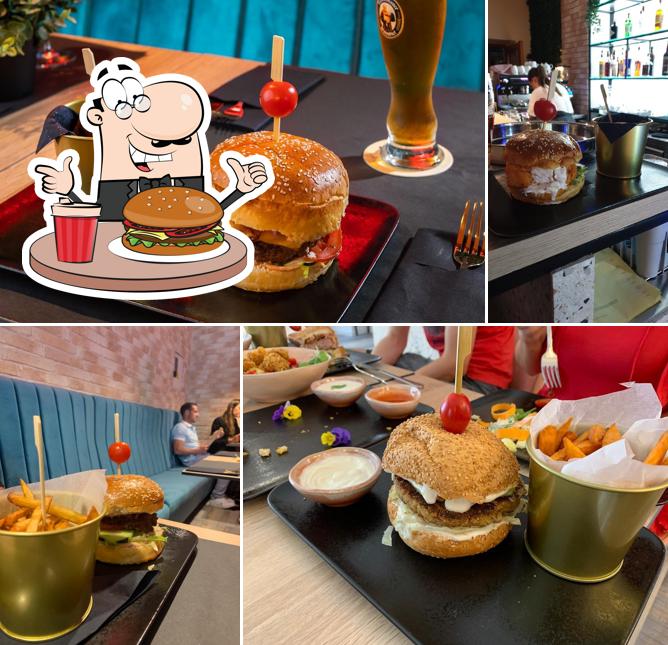 BAZA food bar & good vibes, Split - Menu du restaurant, prix et avis