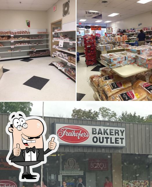 Freihofer's Bakery Outlet in North Attleborough - Restaurant reviews