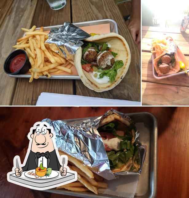 Dram Tree Tavern, Wilmington - Restaurant menu, prices and reviews