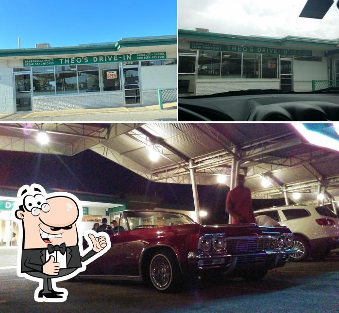 Theo's Drive-In in Grand Prairie - Restaurant menu and reviews