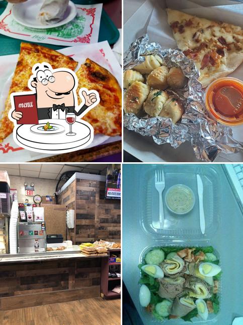 Goodfellas Pizzeria & Deli in Farmingdale - Restaurant menu and reviews