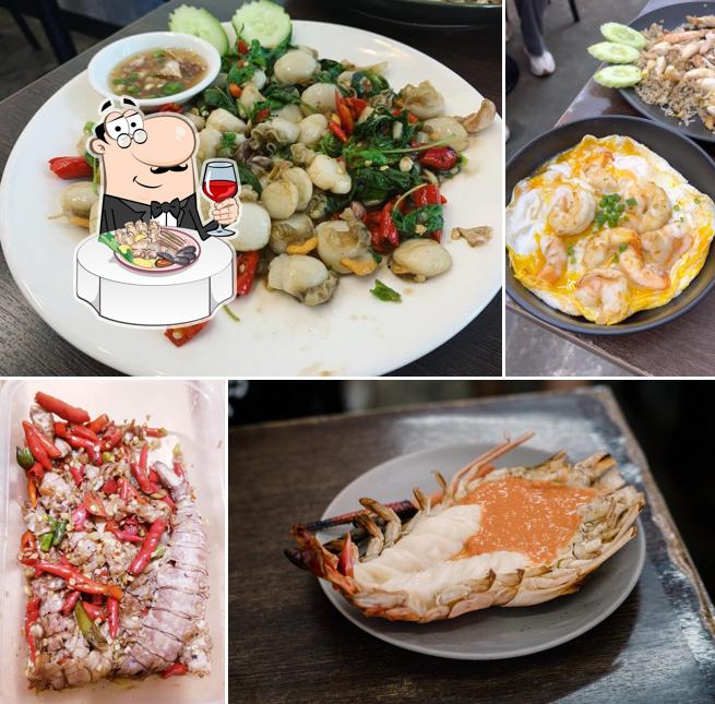Here Hai, Bangkok, Thong Lo - Restaurant menu, prices and reviews
