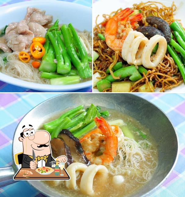 Rat Na Yot Phak Rama 8, Bangkok - Restaurant menu, prices and reviews