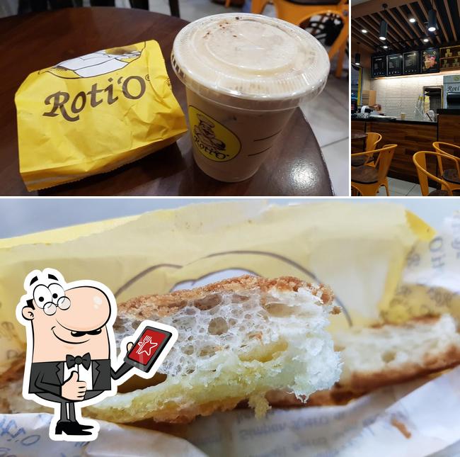 Roti O cafe, Batam, Terminal