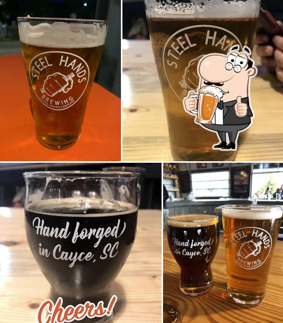 Steel Hands Brewing, Cayce - Restaurant menu, prices and reviews