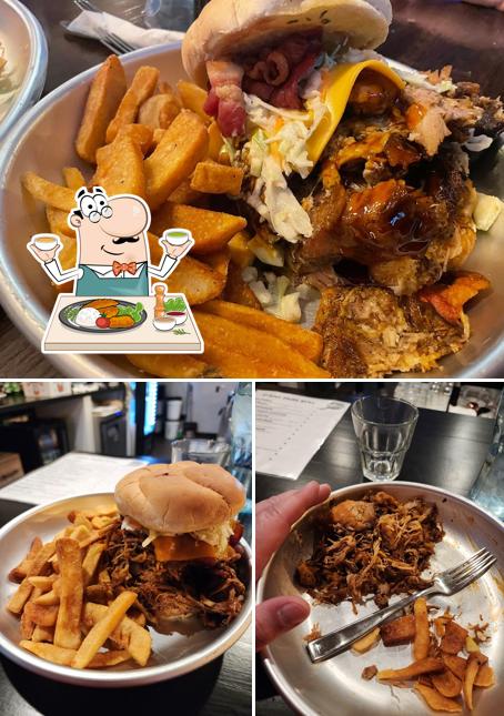 Cast Iron Bar & Grille, Canal Fulton - Restaurant menu, prices and reviews