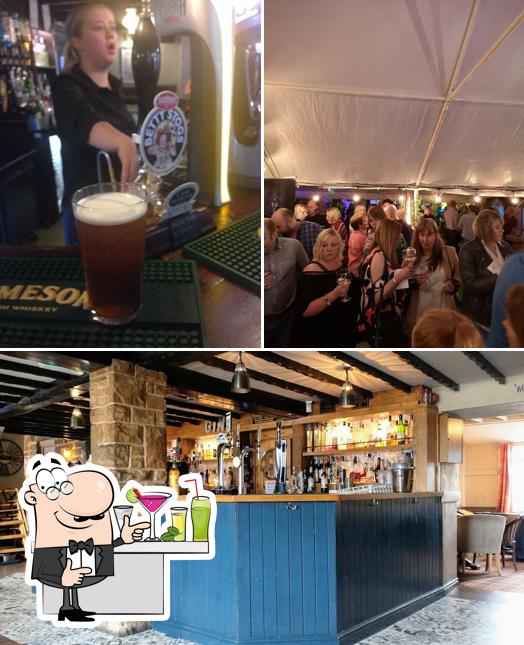 Pub y bar The Spotted Cow, Drighlington, 122 Whitehall Rd - Carta del ...