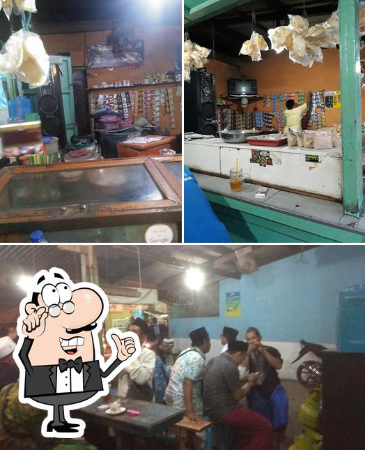 Van Java Cafe, Surabaya - Restaurant reviews