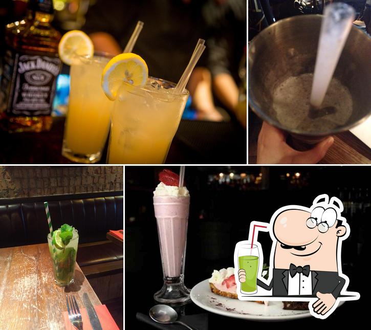 Red Dog Saloon - Soho Restaurant, 20 Berwick St in London - Restaurant ...