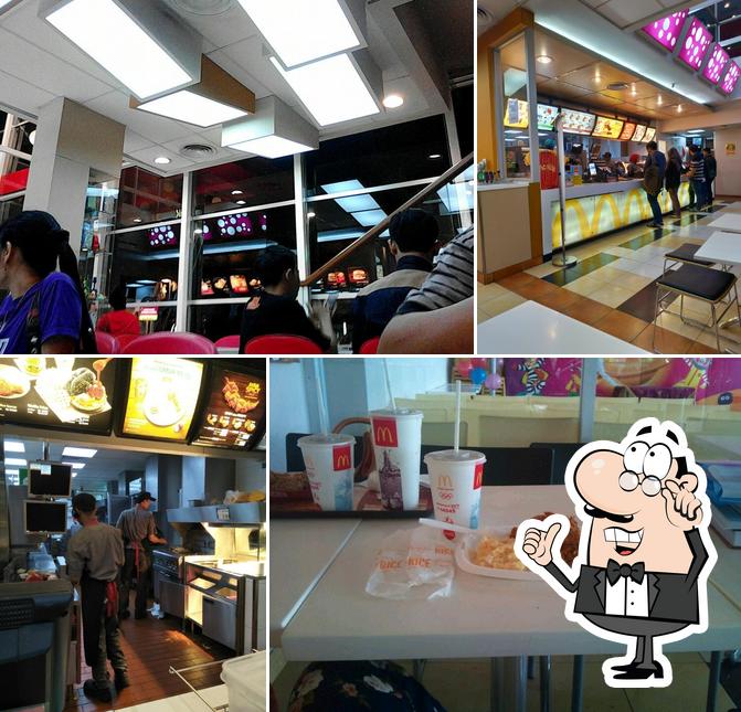 McDonald's - Rungkut restaurant, Surabaya, Jl. Rungkut Madya No.57-59 ...