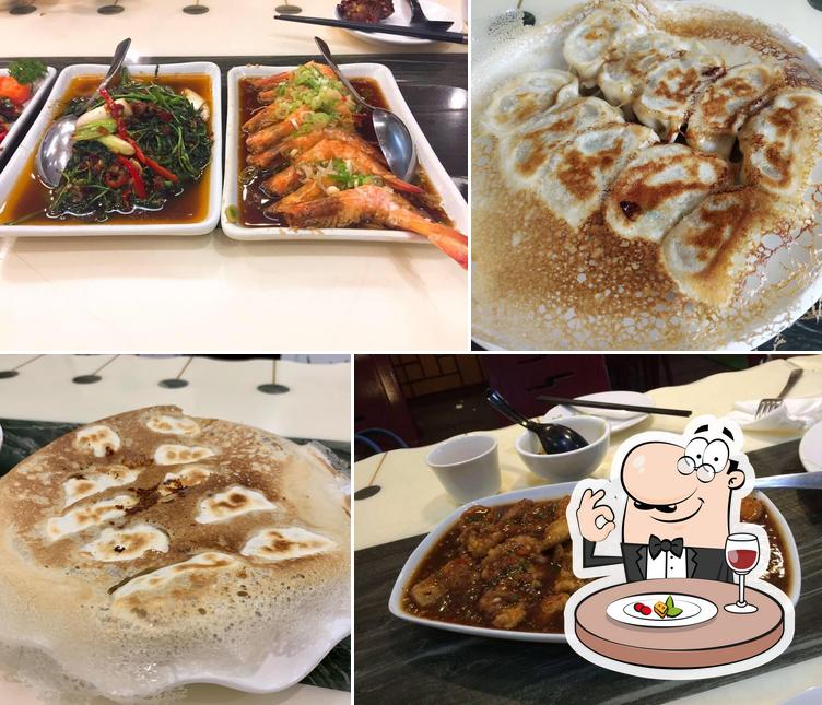 Jinmu Dumpling 金木 restaurant, Jakarta, Rukan Ekslusive Blok B No 17 ...