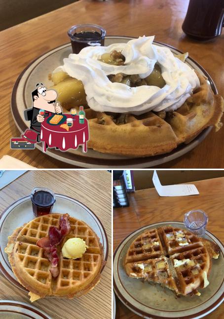 Waffle Barn, Yuba City - Restaurant menu, prices and reviews