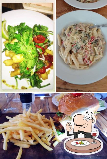 Cafe Roux, Cape Town, Chapmans Peak Dr - Restaurant reviews