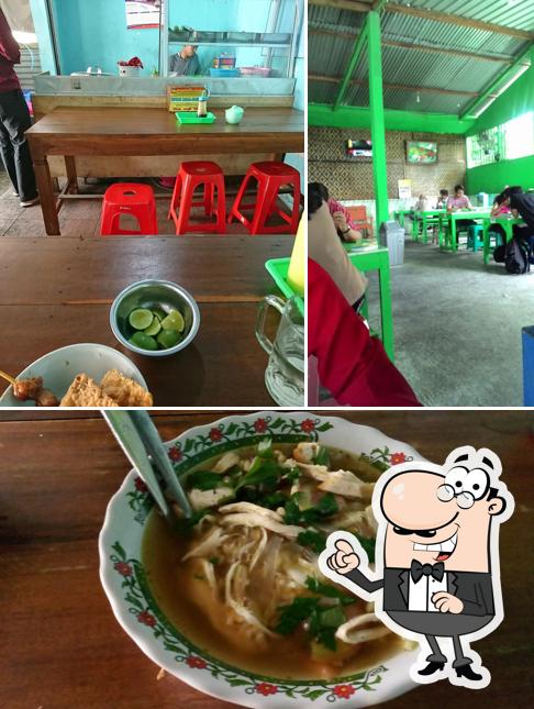 Soto Ayam Pak Nanto restaurant, Yogyakarta, Selokan Mataram ...